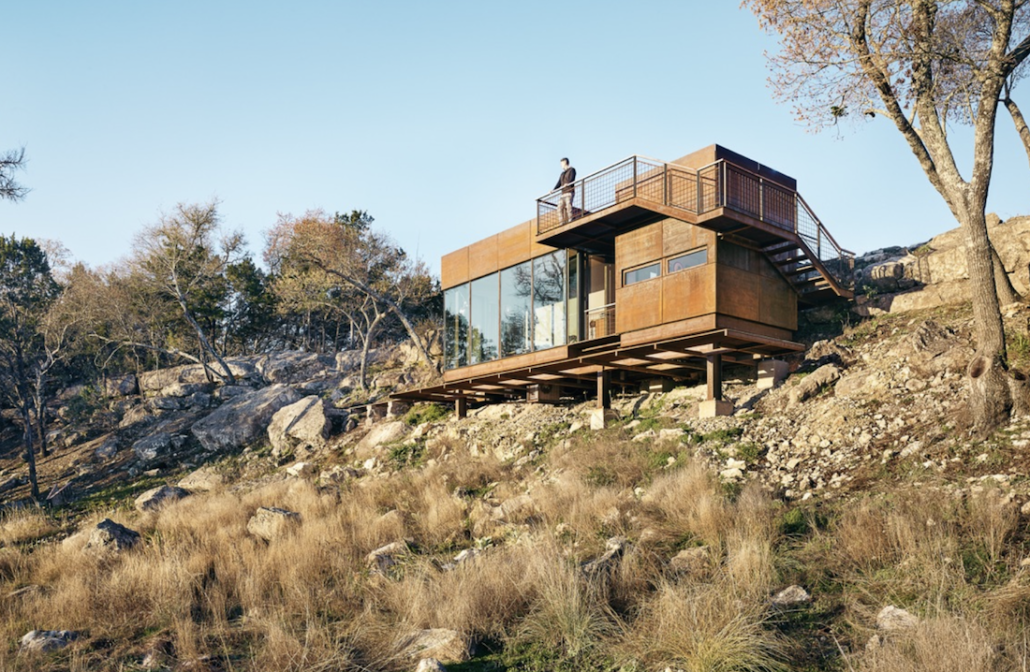 Weekend Cabin – Adventure Journal